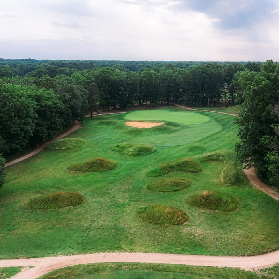 Hole 13 - Running Deer Golf Club