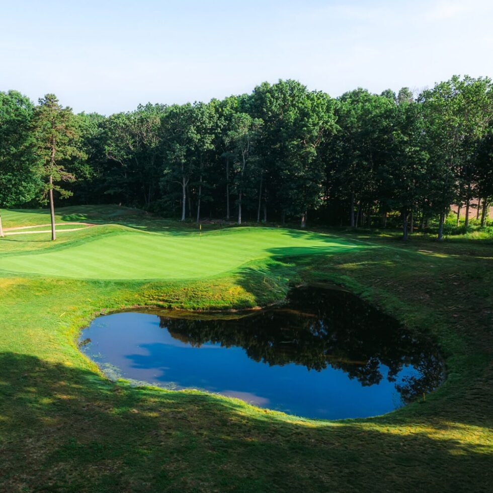 Hole 5 - Running Deer Golf Club
